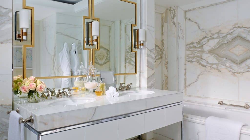 25 Stunning Modern Bathroom Ideas for Cozy Experience - Le Meridien ...