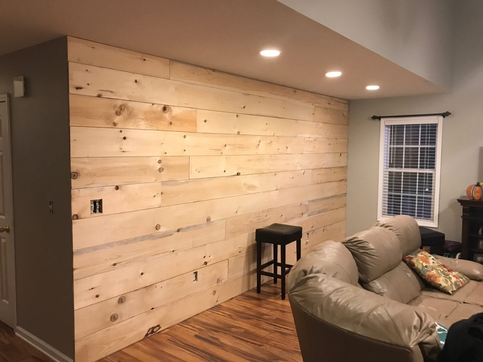 20 Amazing Wall Paneling Ideas to Upgrade Your Place - Le Meridien Chambers